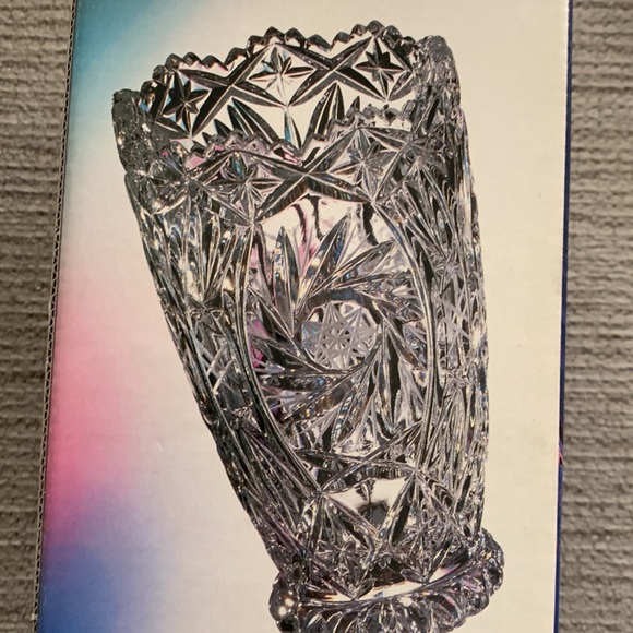 Pinwheel | Accents | Lead Crystal Vase | Poshmark